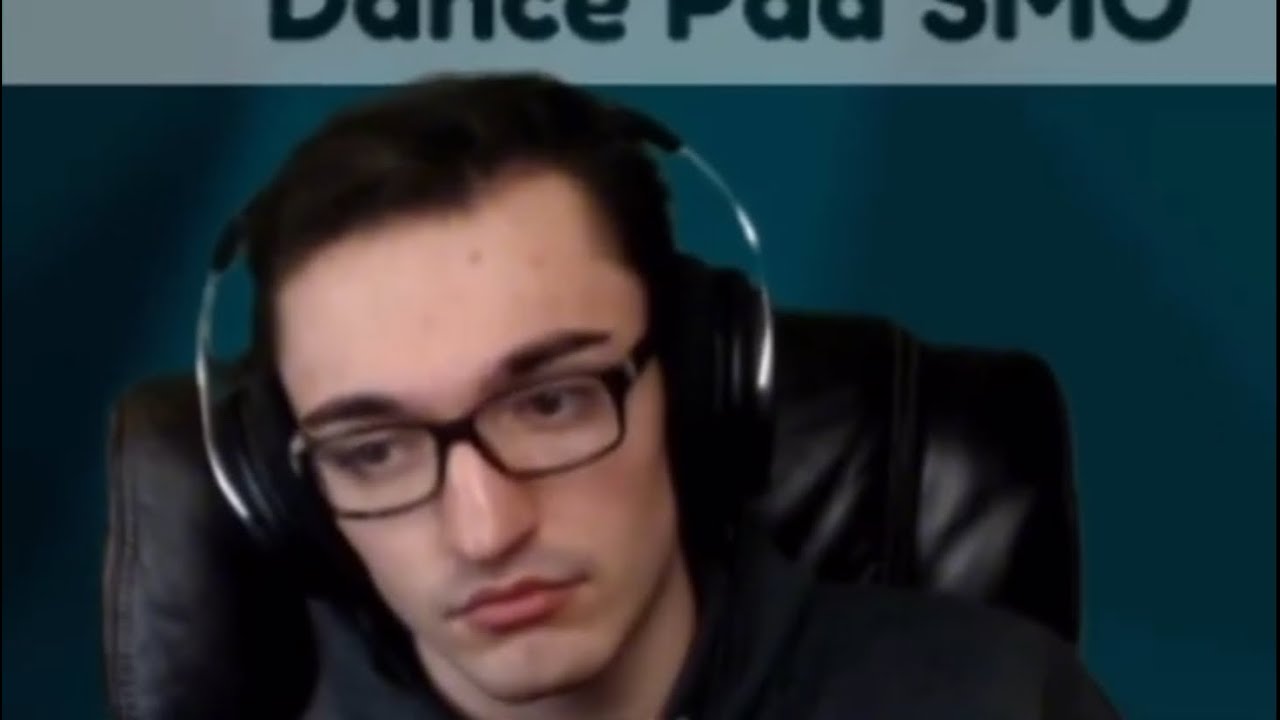 Smallant Listening To Fly Me To The Moon Compilation - YouTube