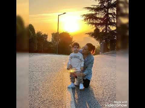 Fahriye Evcen oğlu Karanla gün batımında fotolarını paylaştı!!!