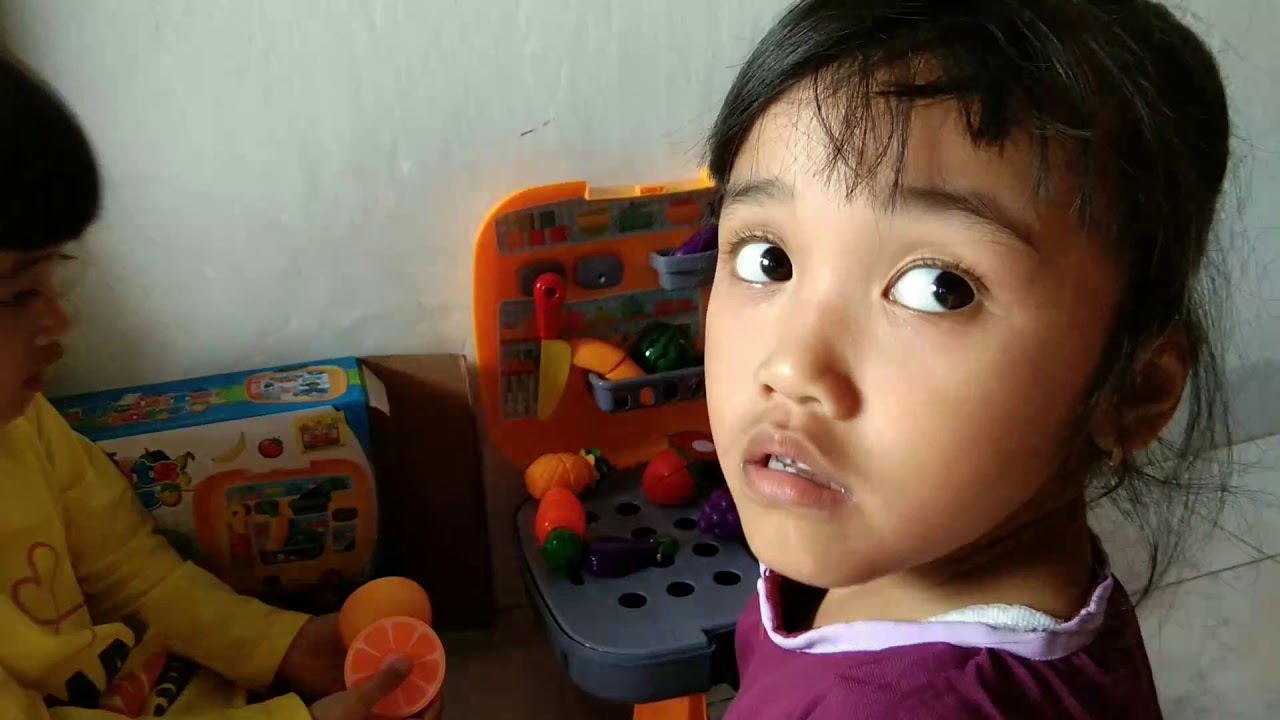 Yuk bermain Fruits Toys... - YouTube