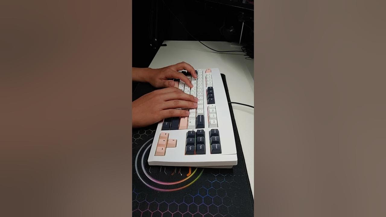 큐센 DT35 87 애플민트축 V1 타건 - YouTube