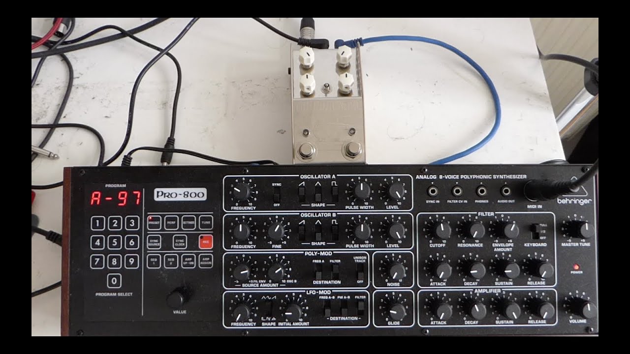 Behringer Pro 800 & ThorpyFX Boneyard - YouTube