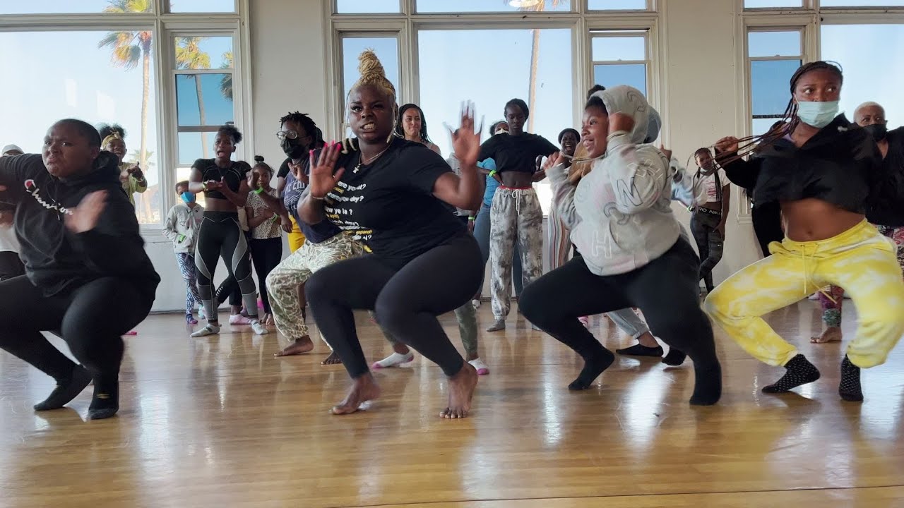 Gbedu Town Radio Company Dance Workshop SF June 2022 - YouTube