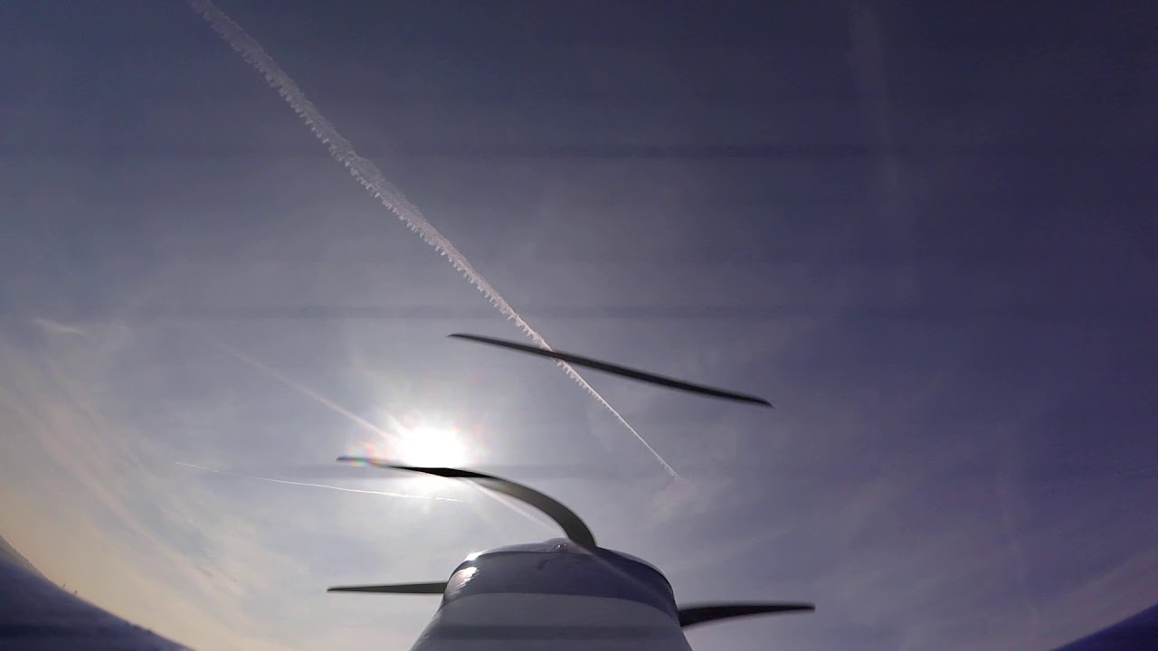 E-flite Valiant 1.3m 01/04/2020. With GoPro FPV - YouTube