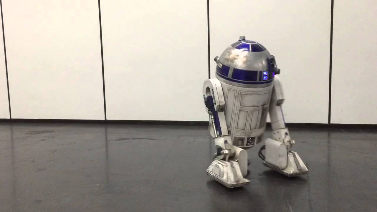 R2-D2 built by Chris Reiff - YouTube
