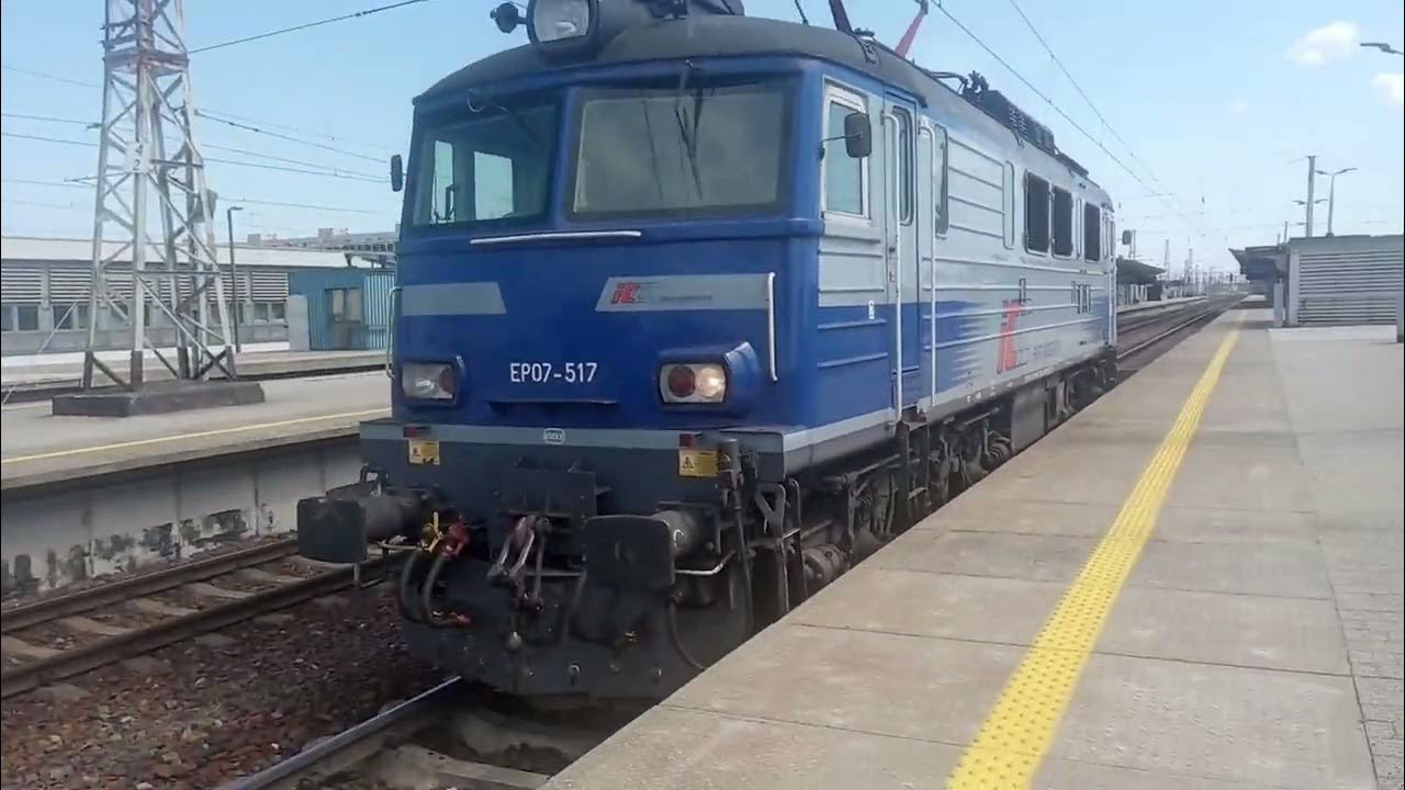 SUPER pociągi na stacji Warszawa Wschodnia - YouTube