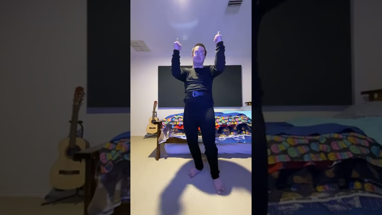 Gabe & Cat's The Musical - Mr. Mistoffelees' - YouTube