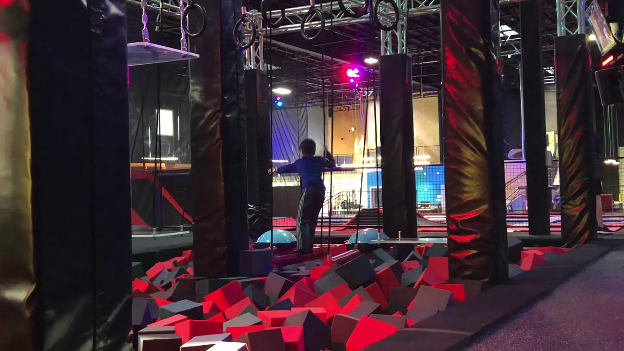 Peter plays at Vertex arena 11 - YouTube