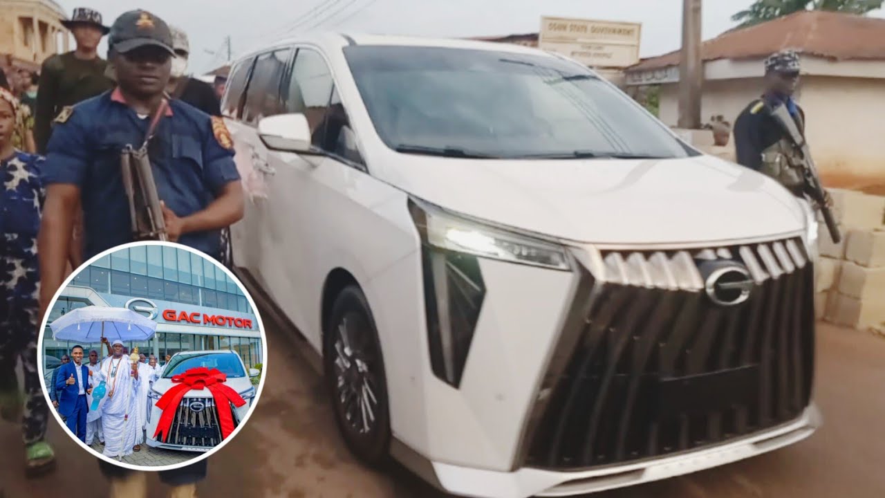 Ooni of Ife the Great Returns to Palace After Sacred Rites at Oke Igeti ...