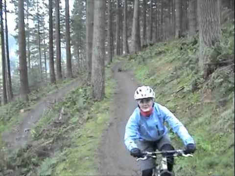 Glentress with Katy Winton and Bex Reilly - YouTube
