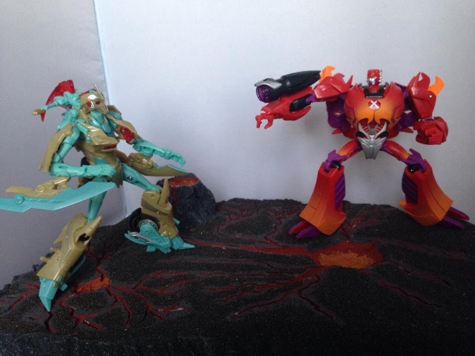 Transformers Collectors Club Transmutate and Rampage - YouTube