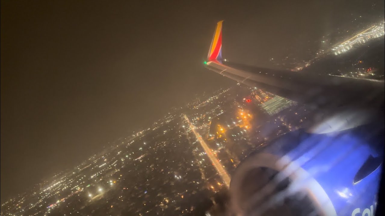 Southwest Boeing 737-800 Night Takeoff Chicago Midway Intl. (KMDW ...