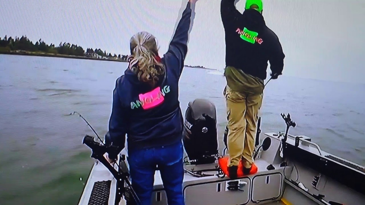 People fishing get run over by Boat , driver texting almost kills ...