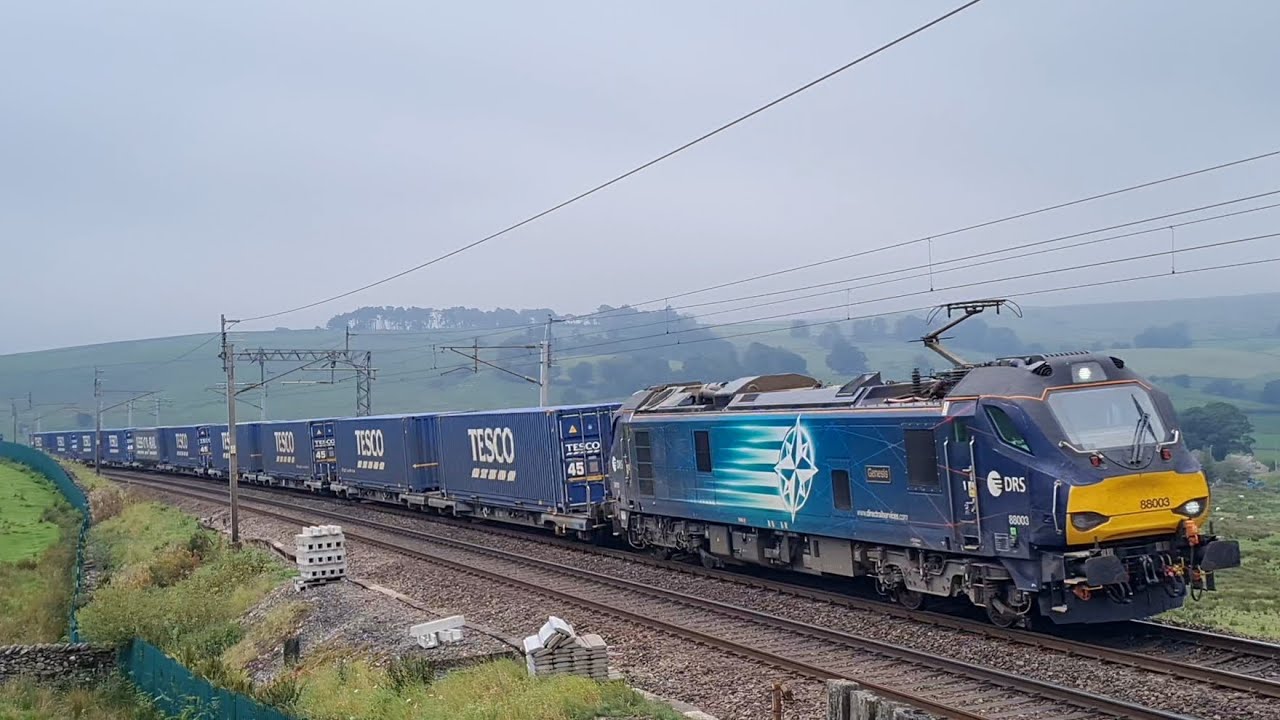 DRS 88003 'Genesis' hauling the Tesco Train - YouTube