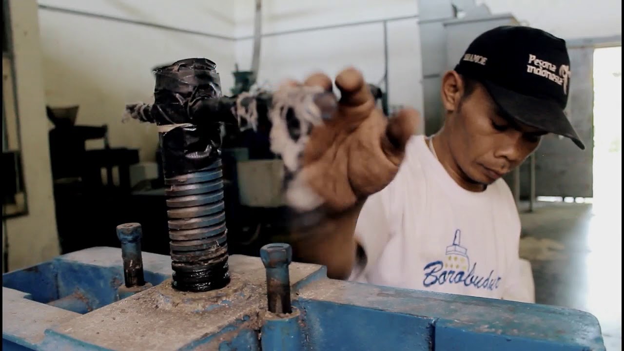 Wafer pakan - YouTube