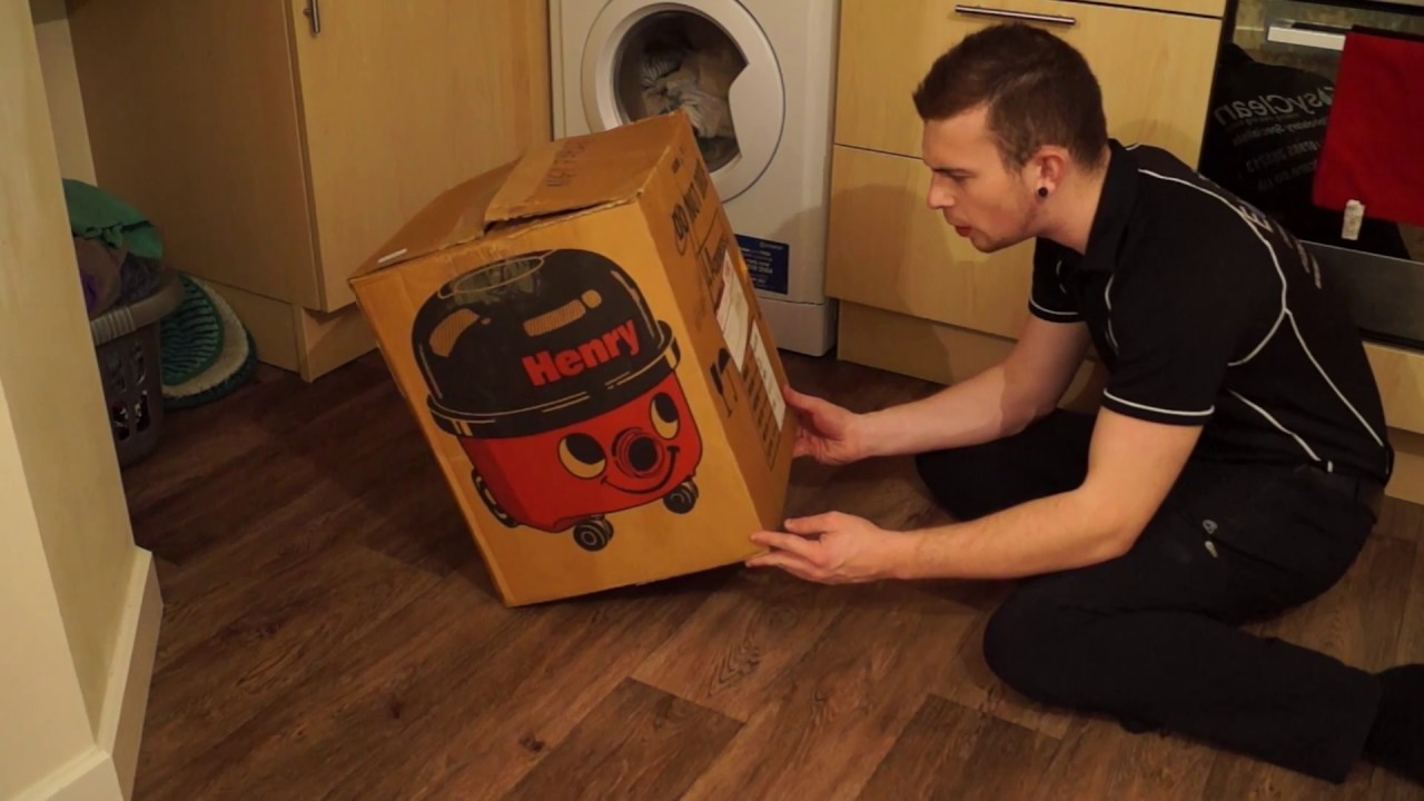 Numatic Henry HVR 200 1994 unboxing (Rare) - YouTube