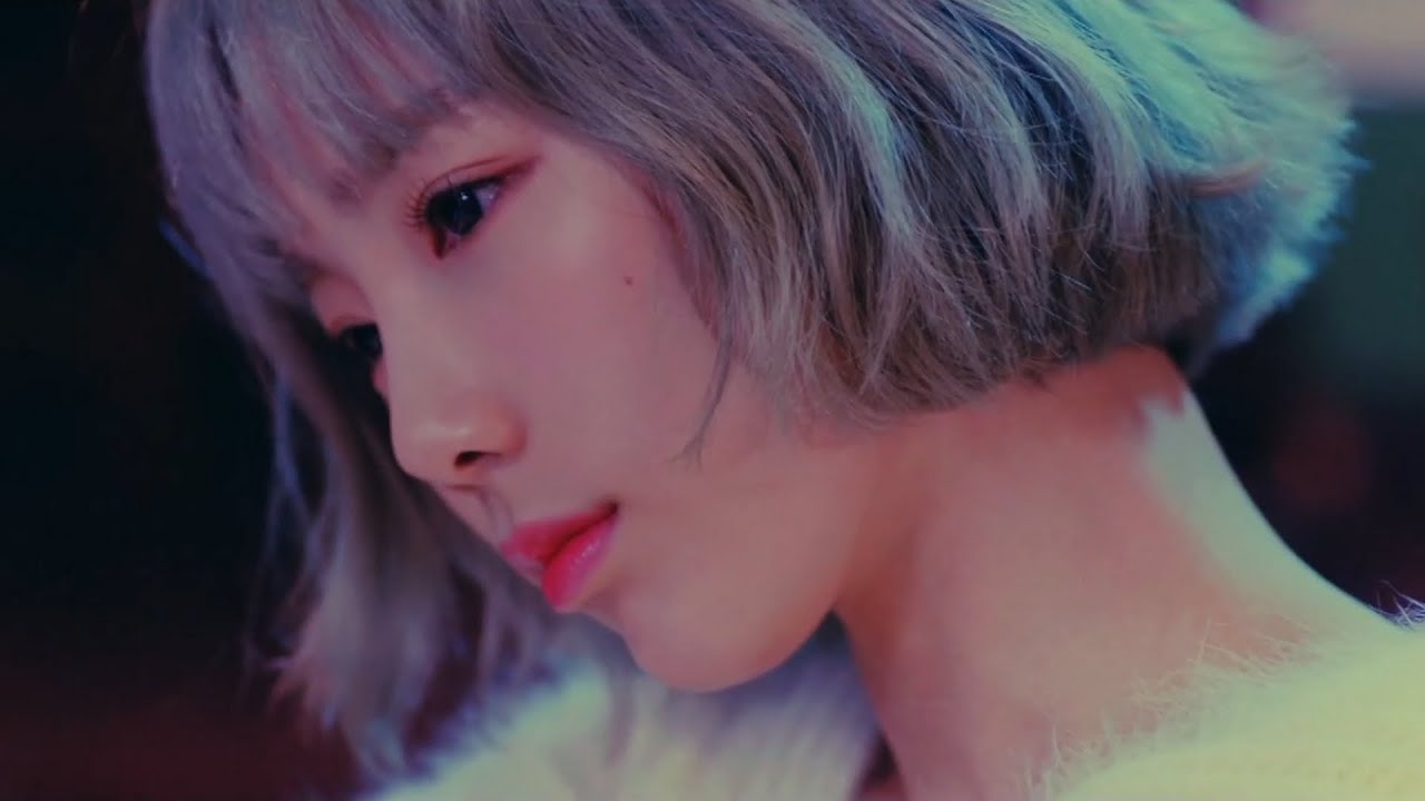 Taeyeon - Rain - MV Vostfr - YouTube