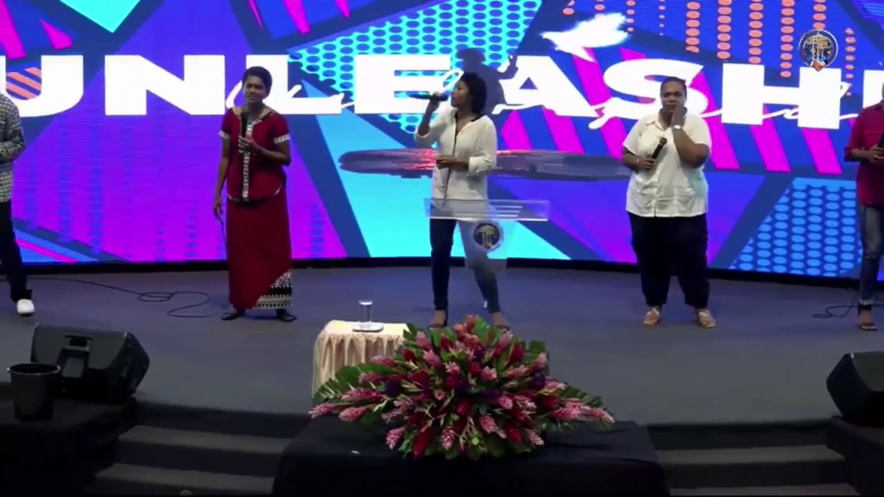 Ko Jiova Na kalou dau caka2mana/Meda Meke/Ocei tale na noqu kalou ...