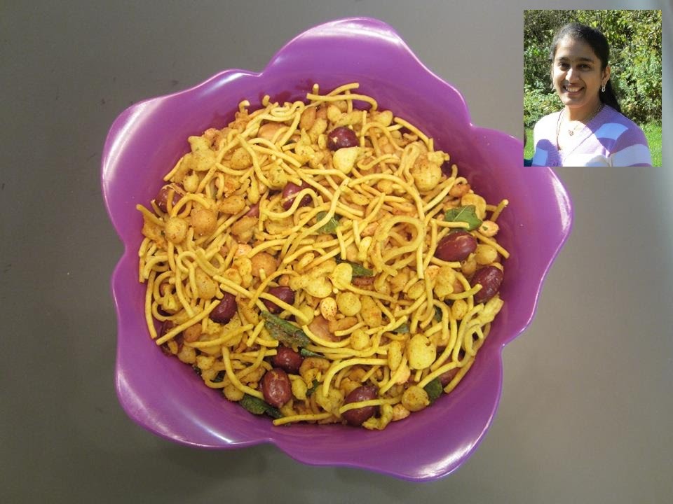 Kerala Mixture / Mixture / Homemade Spicy Mixture - Episode 8 - YouTube