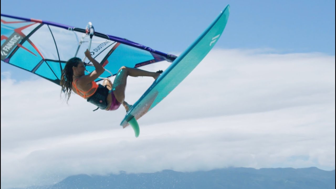 Basics of Windsurfing Jumps - YouTube