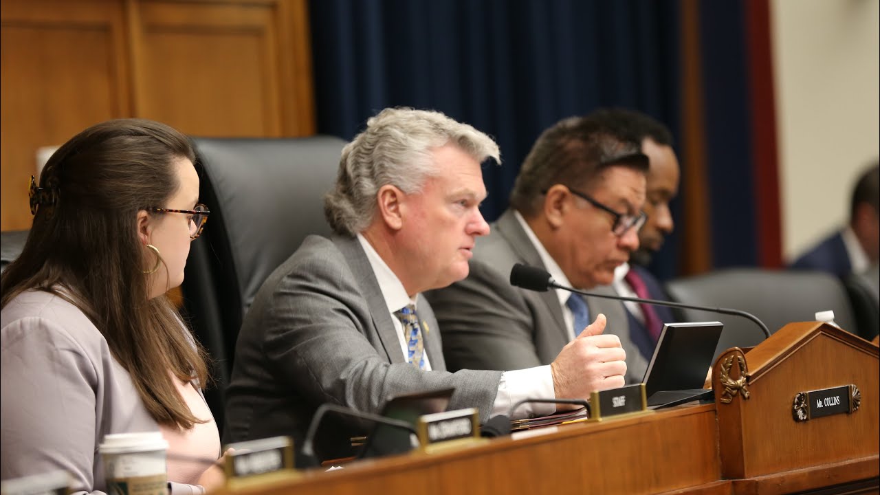 Rep. Mike Collins Questions Witnesses on AI and Quantum Computing - YouTube