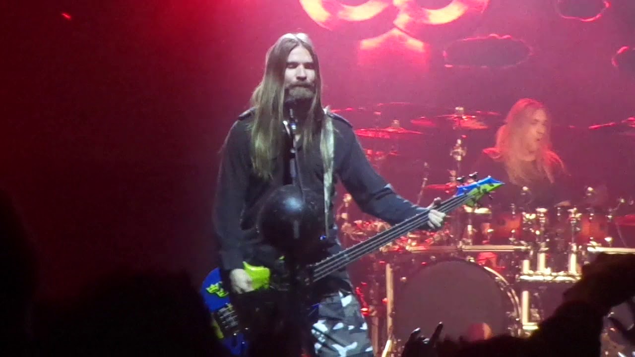 Sabaton - Uprising.Live@The Paramount NY 03/04/2018 - YouTube