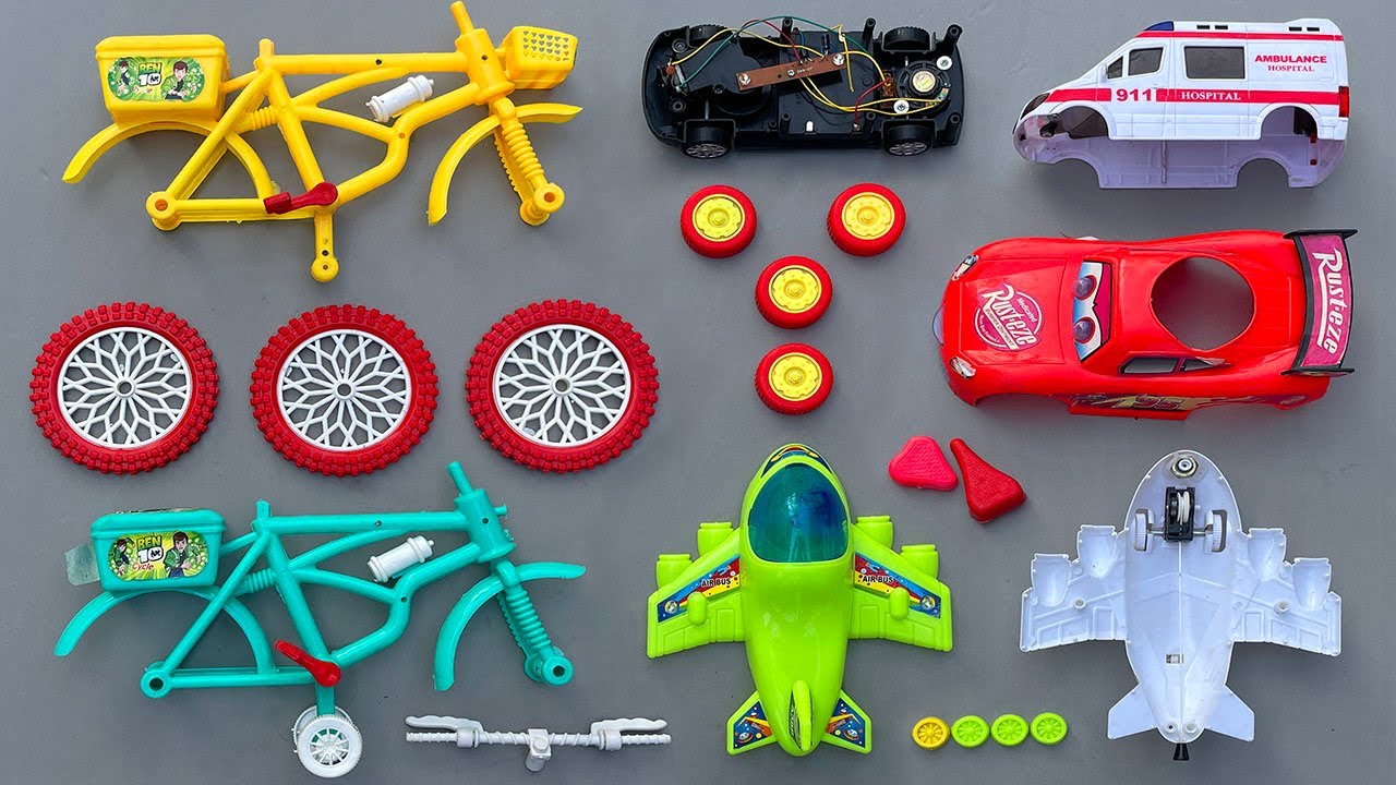 Adding Parts Of Detached Toy Vehicles | Lightning McQueen | Pixar Cars ...