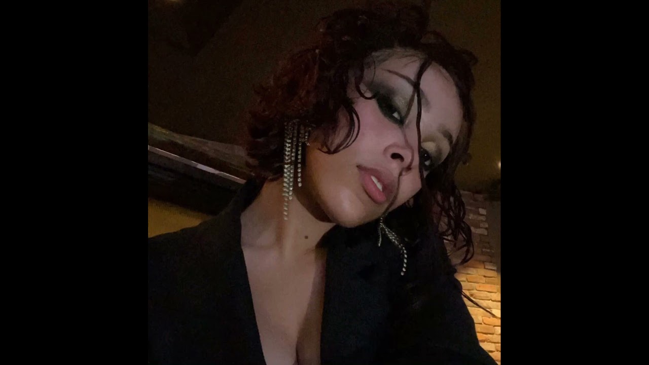 Doja cat - pretty girls (unreleased) - YouTube