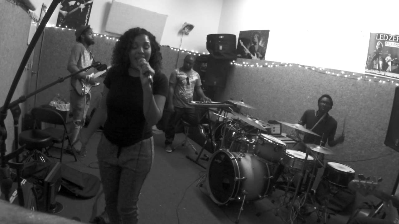 Janelle Monae "Electric Lady" Live Band (Cover by Codiology) - YouTube