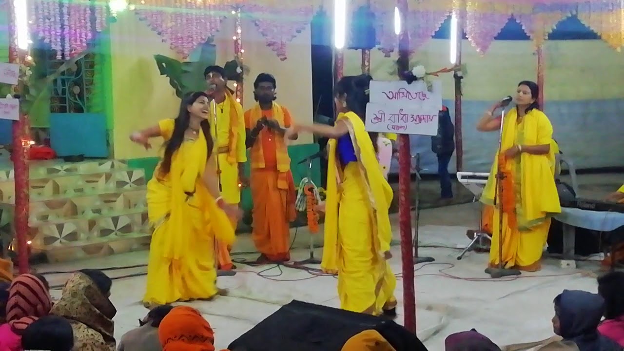 Hare krishna Spcl dance ....3 - YouTube