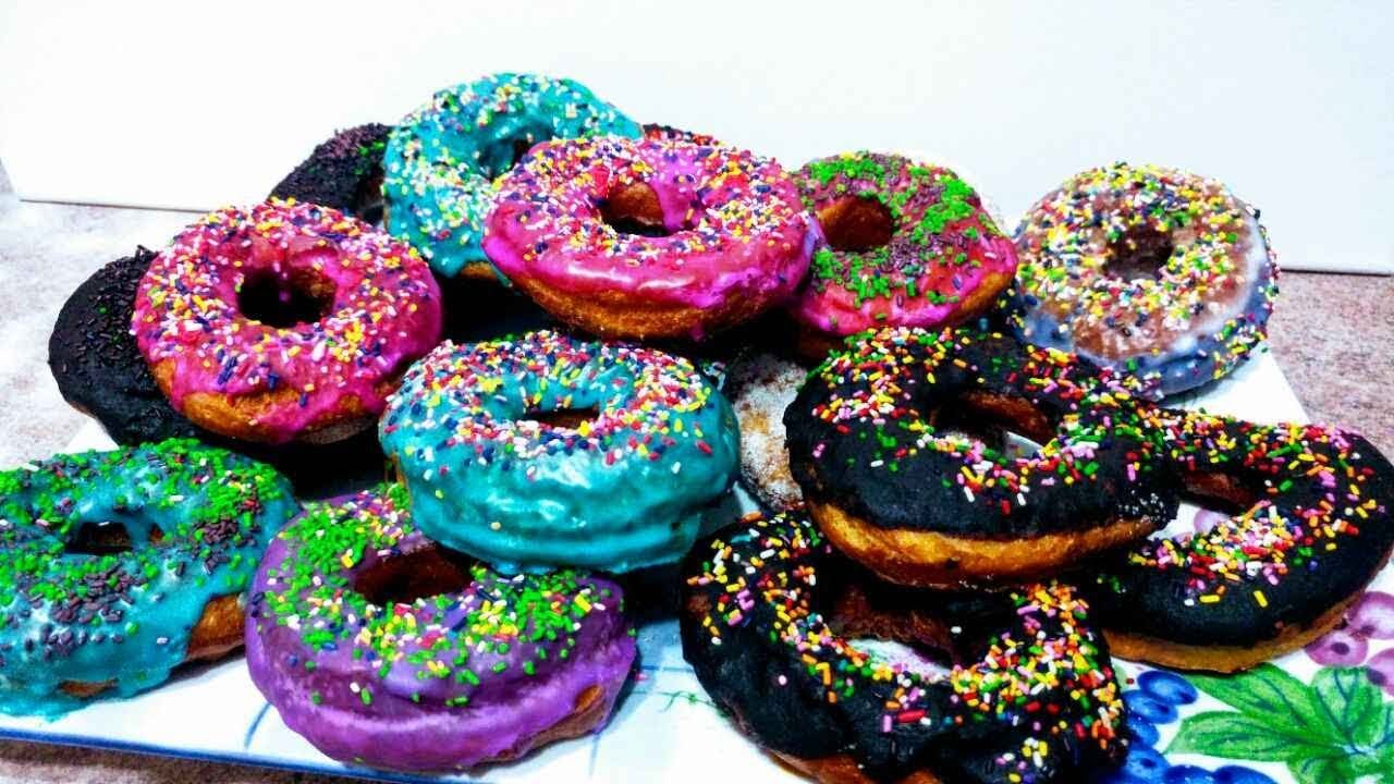 🍩 DONAS GLASEADAS Deliciosas y esponjosas / ROSQUILLAS /DONUTS - YouTube