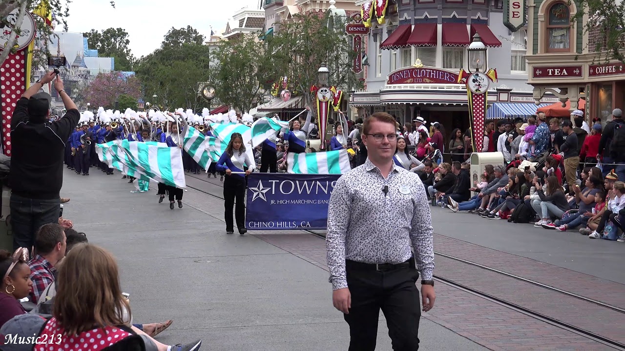 Townsend JHS - Pride of the Eagles - Disneyland May 2019 - YouTube
