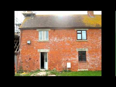 How to repoint a brick house using lime - YouTube