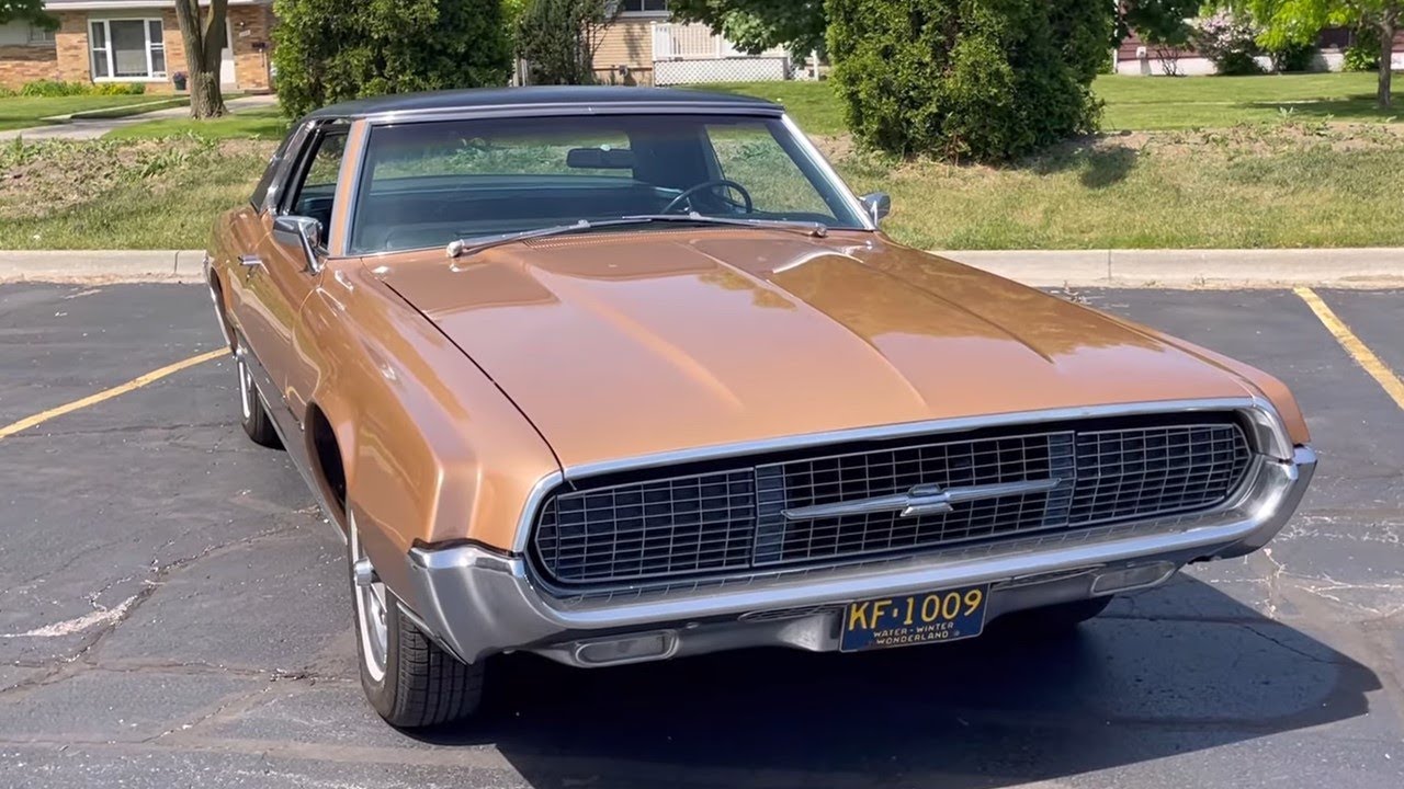 All About the "Glamour Bird": The 1967 Ford Thunderbird Was a Masterful ...