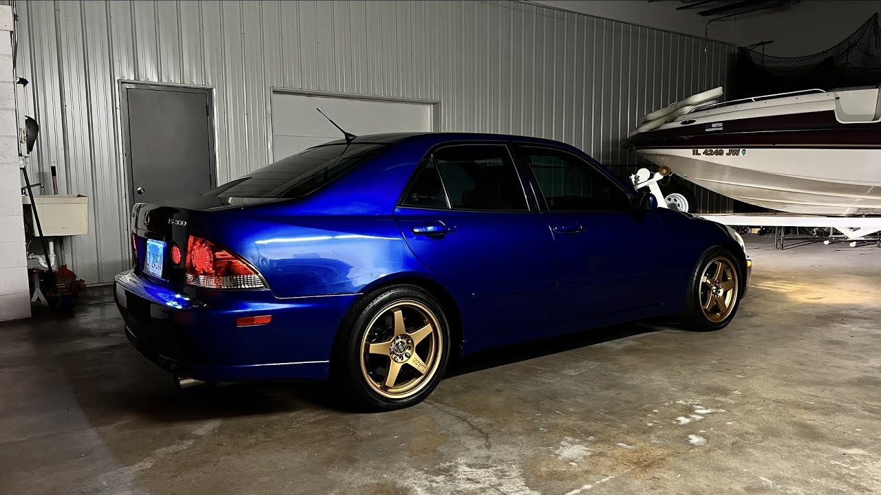 *RARE Spectra Blue 2001 Lexus IS300 (Tour and Test Drive) - YouTube