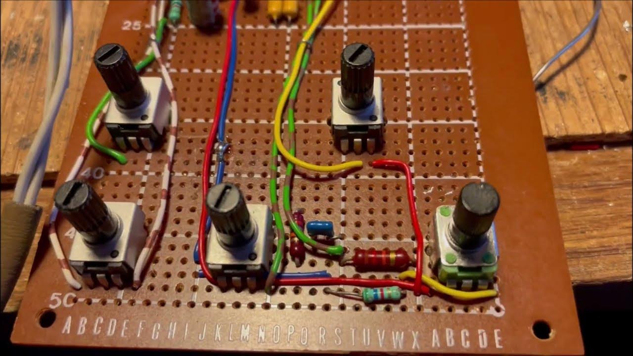 Making an NE555 based synthesizer - part 1: The oscillator - YouTube