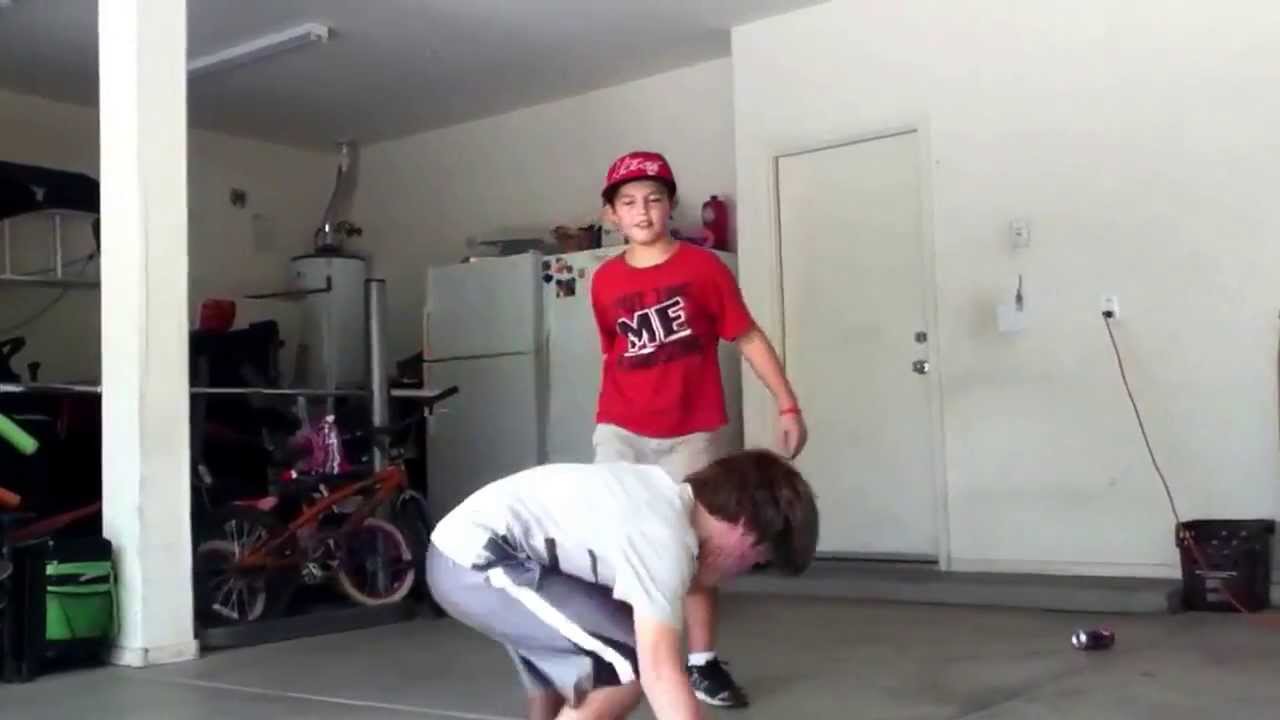 Parody of Key and Peeles Front-Hand Backhand - YouTube