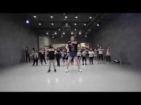 Panama dance