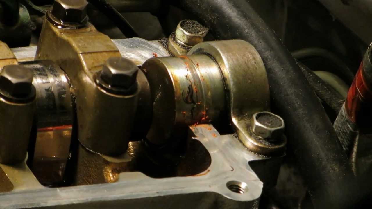 [How-to] 300zx Intake Valve Cover Install - YouTube