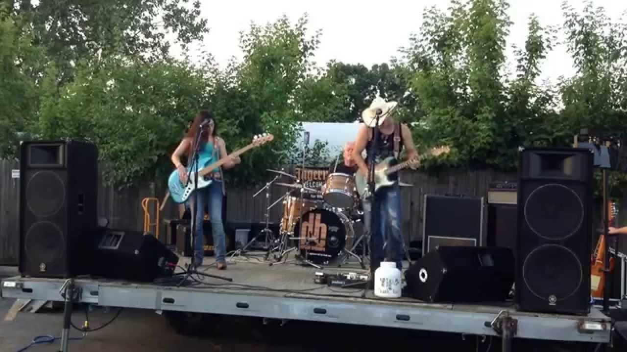 Nick Harless Band - Love You Good - YouTube