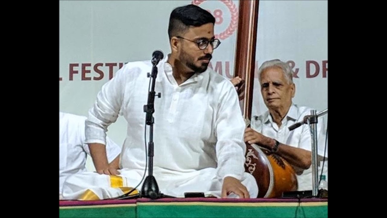 Bharat Sundar Live - Carnatic Music - Muruga Muruga Ena Nee Sol - YouTube