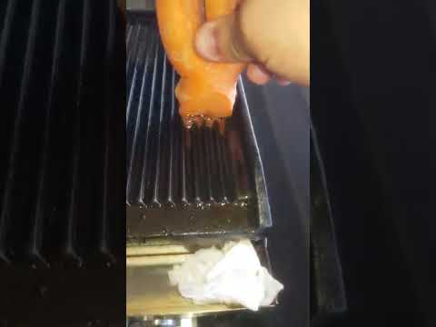 Sanayi tipi tost makinası temizliği