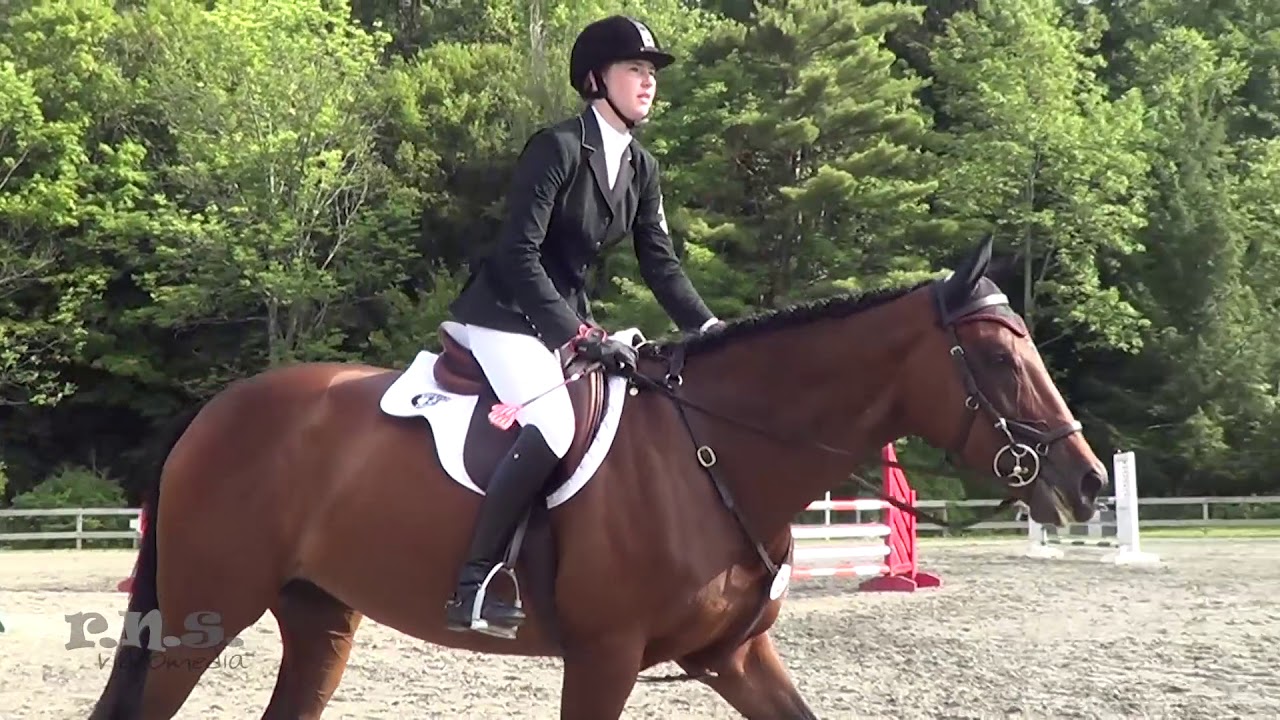 Katelyn Aznaran & Electric Daisy GMHA Festival of Eventing 2017 - YouTube