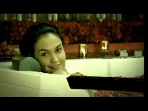 CERA Ad Campaign, 2010 - YouTube