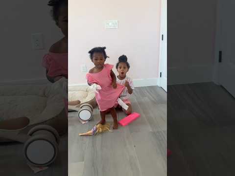 Mom Catches Big Sister CLEANING Baby Sister POOP Because Of This.. #shorts