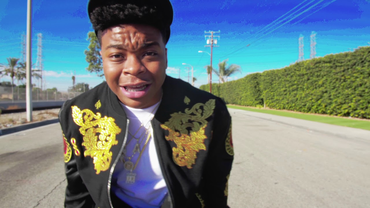 Mar Mar "Look At Me Now" - YouTube