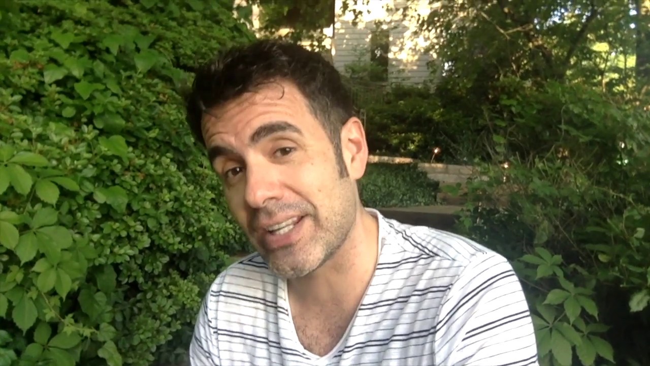 60-SECOND PUBLIC SPEAKING TIP: USING STATISTICS IN PRESENTATIONS - YouTube