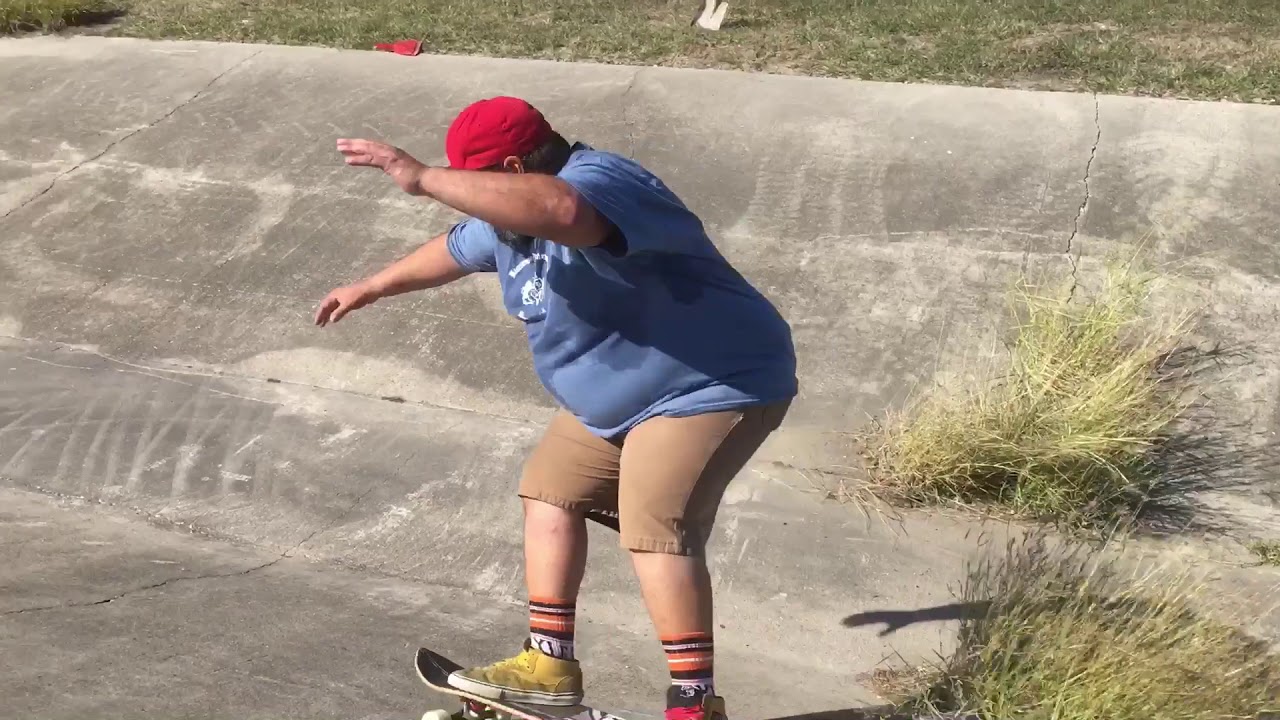 Ditch skateboarding in Corpus Christi, Texas on interstate 37. - YouTube