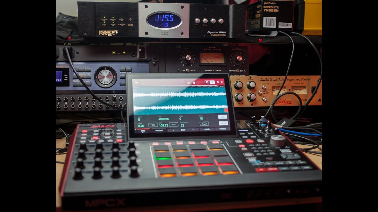 Making a 🔥🔥 beat on akai Mpcx - YouTube