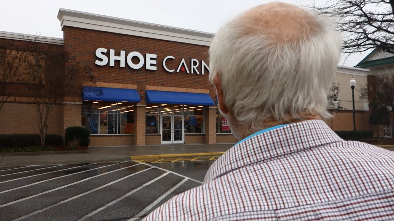 SHOE SHOPPING WITH ANGRY GRANDPA - YouTube