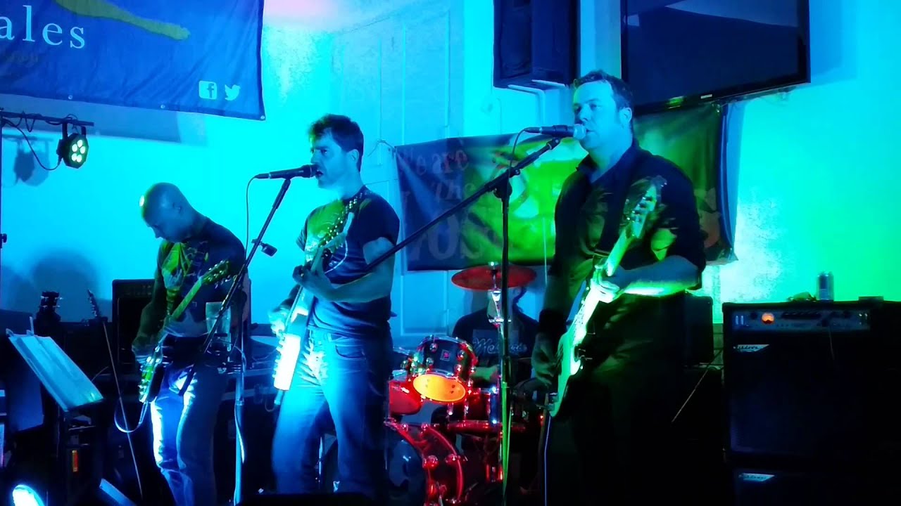 We Are The Lost Boys at Yatton Rugby Club Sat 23rd August 2014 - YouTube